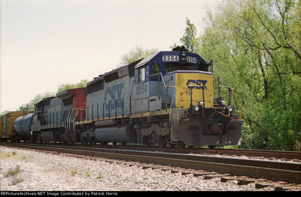 CSX 8354 SD40-2 X-CRR SD40 idling at Read Boulevard waiting clearance to proceed west into CSX ...